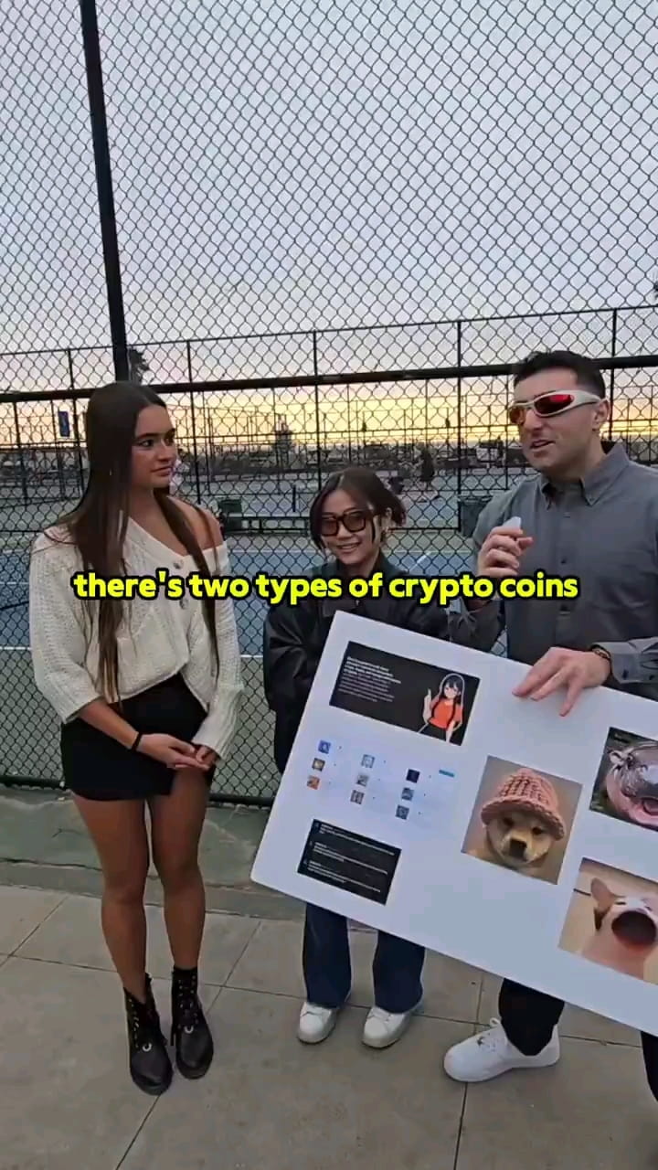 Street interviews, let passers-by choose the B they want to buy the ...