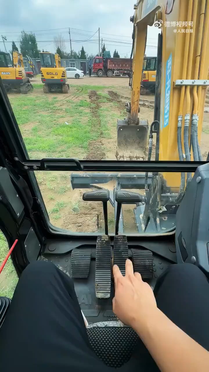 My friends in the group are so powerful now. When MOCO makes money, I will also get one to play ...